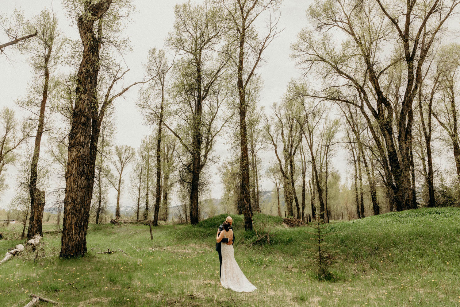Snake River Ranch Wedding | Jared & Stephanie - Erin Wheat Co.