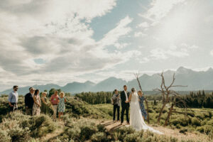 Windy Point Turnout Elopement | Ashley & Scott - Erin Wheat Co.